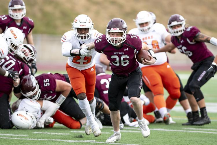 Morningside football advances with first-round win over Ottawa
