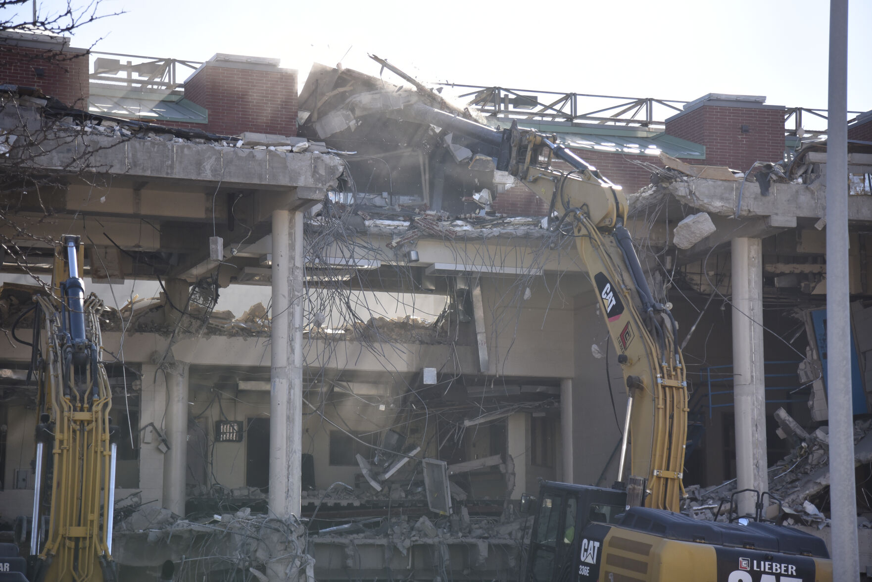 PHOTOS: Woodbury County jail demolition begins Tuesday
