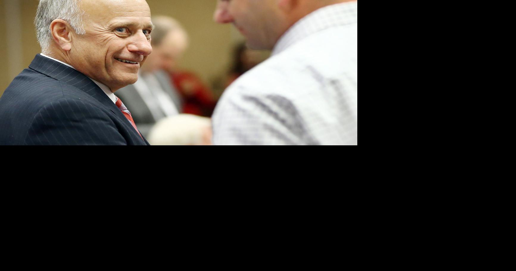 HAYWORTH: Steve King says could pursue governor spot with Branstad's ...