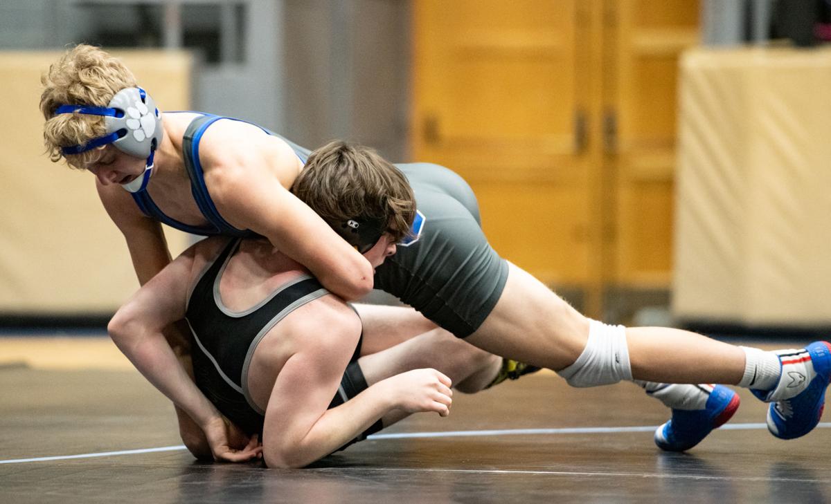 No. 9 Woodbury Central beats No. 3 West Sioux; extends record to 20-0 ...