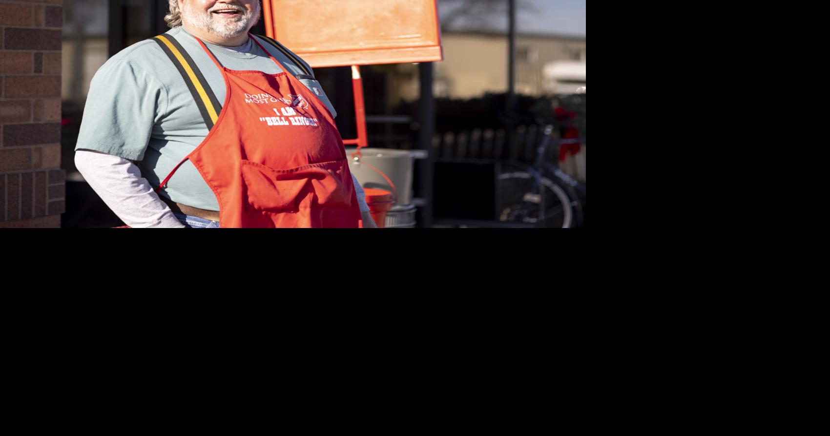 In a tight economic climate, Salvation Army struggles to find red ...