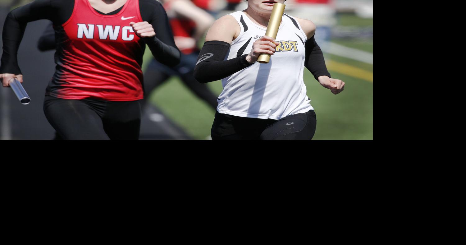 Photos: Dordt Invitational track and field
