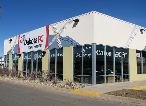 Dakota PC Warehouse expands to Gordon Drive