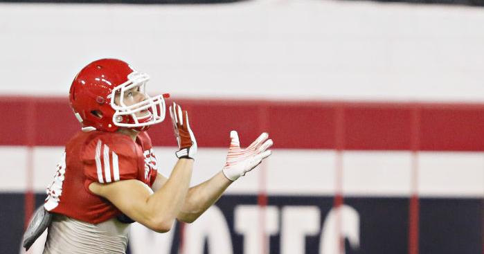 Vander Maten, Bouma keys as USD enters season