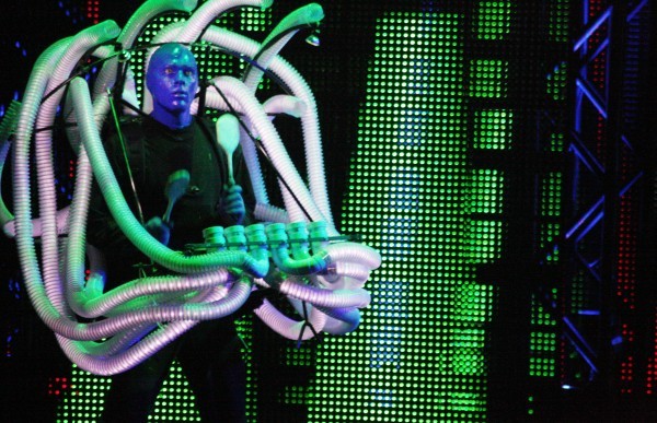 REVIEW: Blue Man Group pipes up with entertaining show