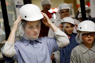 Hardworking Girl Scouts earn behind-the-scenes look at how cookies are made