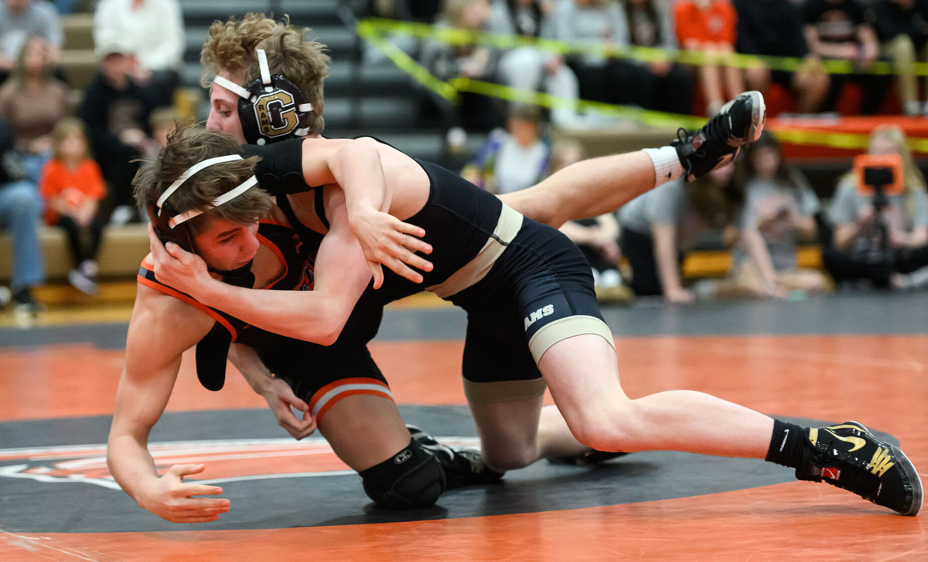Photos: Sergeant Bluff-Luton vs Glenwood Class 2A regional wrestling duals
