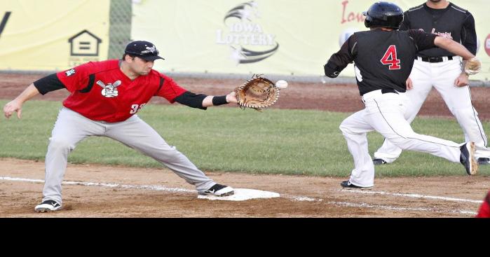 Photos: Explorers Baseball vs Wichita Wingnuts