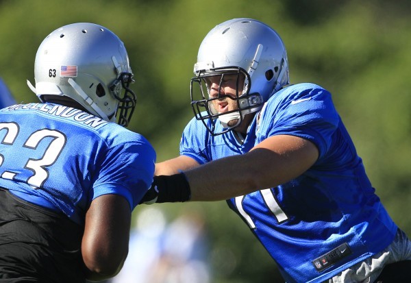 Former Iowa lineman Reiff impresses at Lions' camp