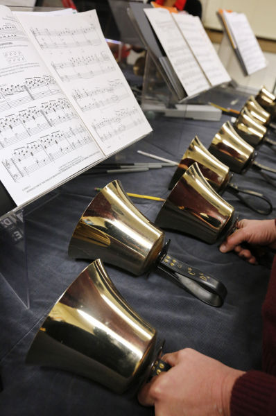 Ring together now: Siouxland bell choirs join brass for festival | Arts ...