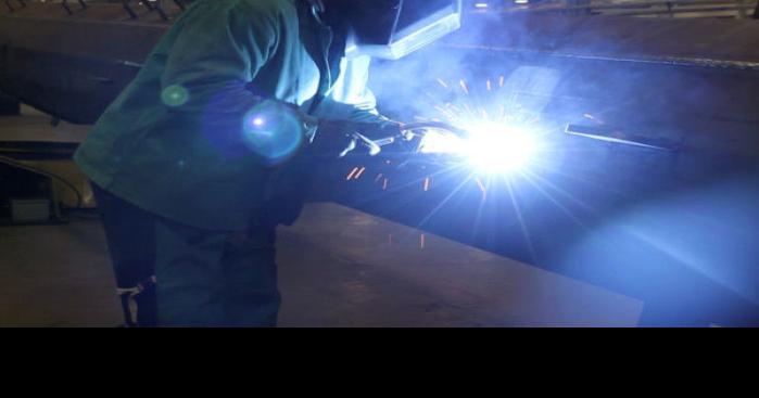 Wind projects fuel Sabre Tubular Structures' Sioux City growth