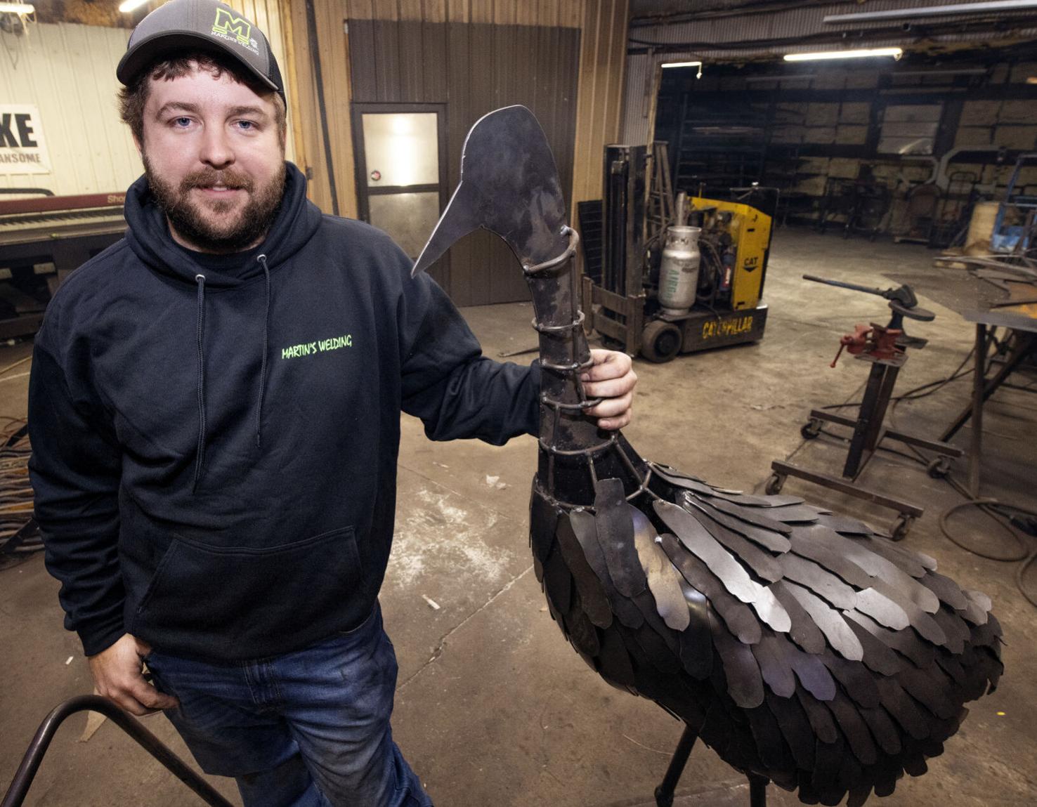 Siouxland welder Tanner King turns metal into lifelike creations