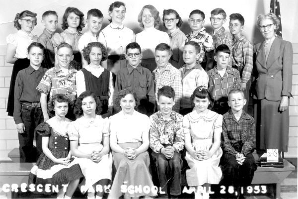 ZERSCHLING: Crescent Park neighborhood recalled as a bonding place