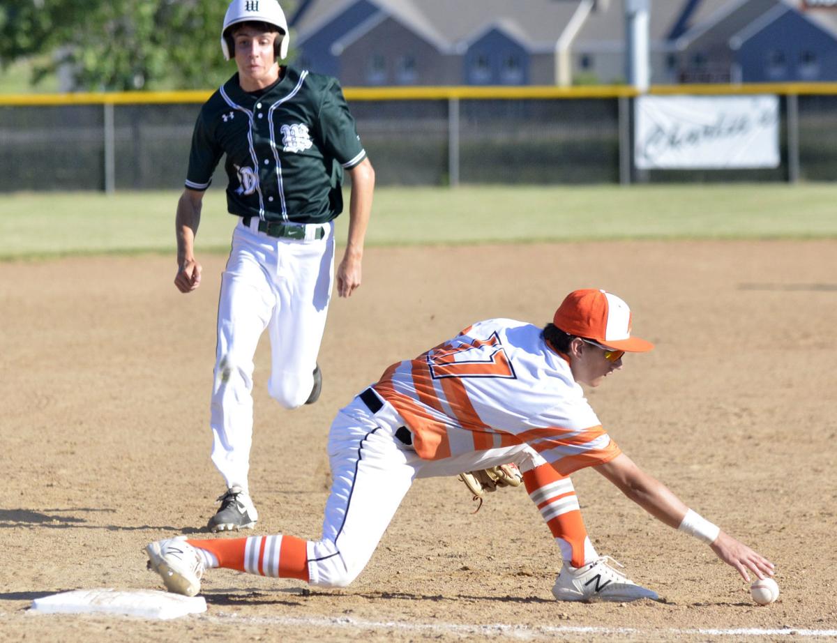 Sioux City East baseball defeats West with walk-off in doubleheader opener