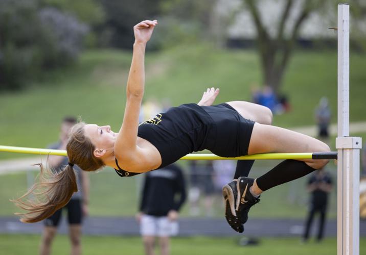 Girls prep track & field: Mesz leads Lawton-Bronson's effort at state ...