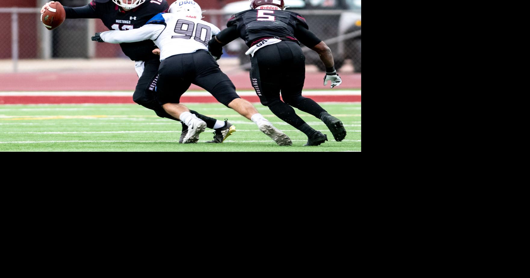 Morningside football gets ready for playoff meeting with Carroll College