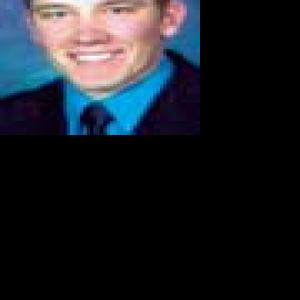 Simonsen breaks 19-year-old discus mark