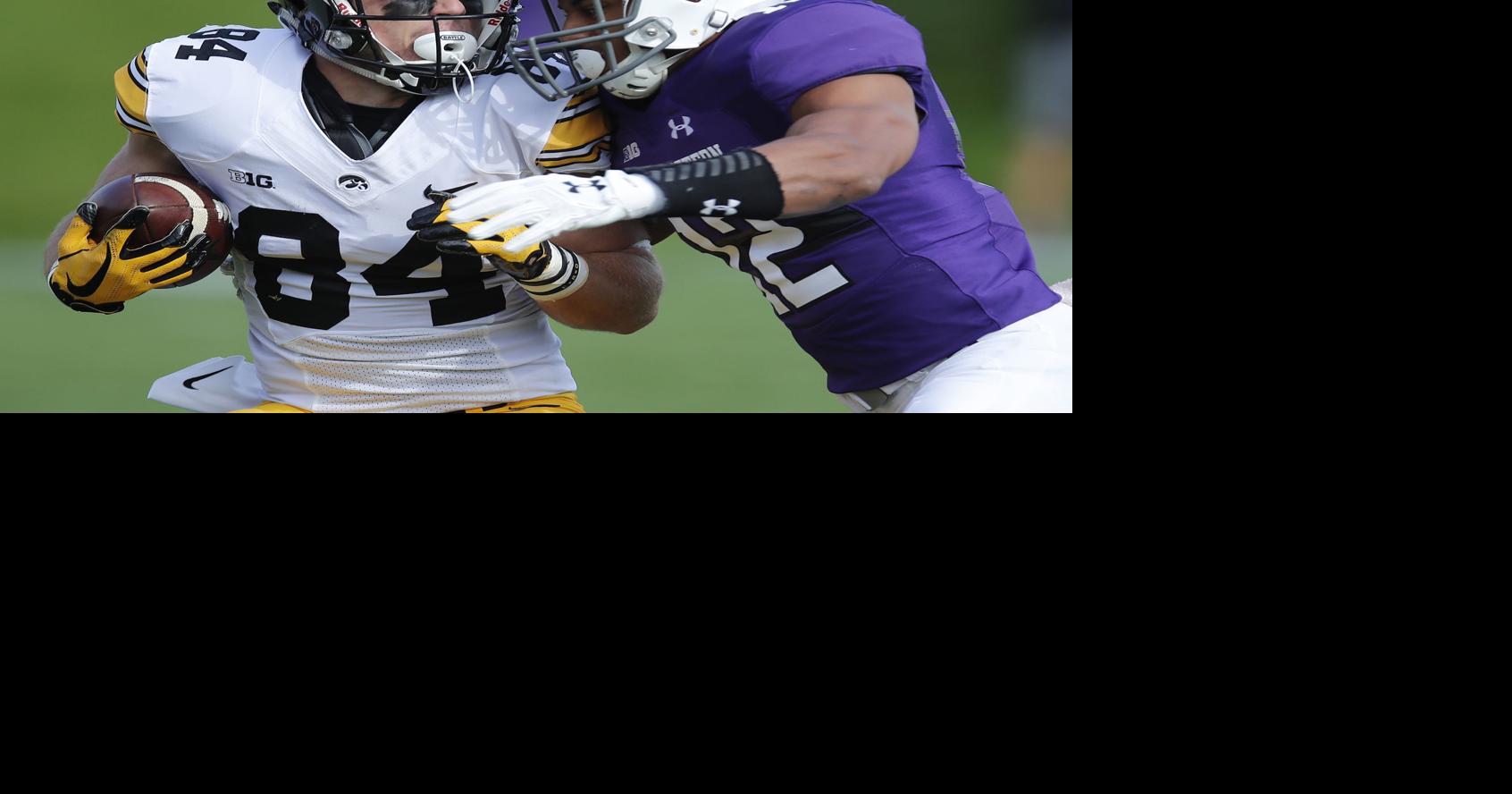 Iowa's Nick Easley taking on leadership role