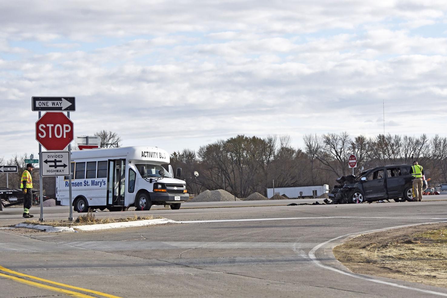 Remsen St. Mary's girls basketball bus crashes on Highway 75