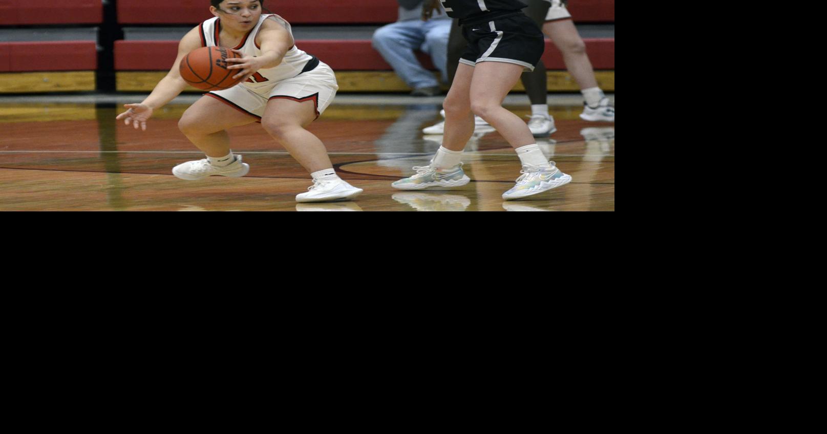 PREP BASKETBALL: Both South Sioux teams seek confidence, gets swept by ...