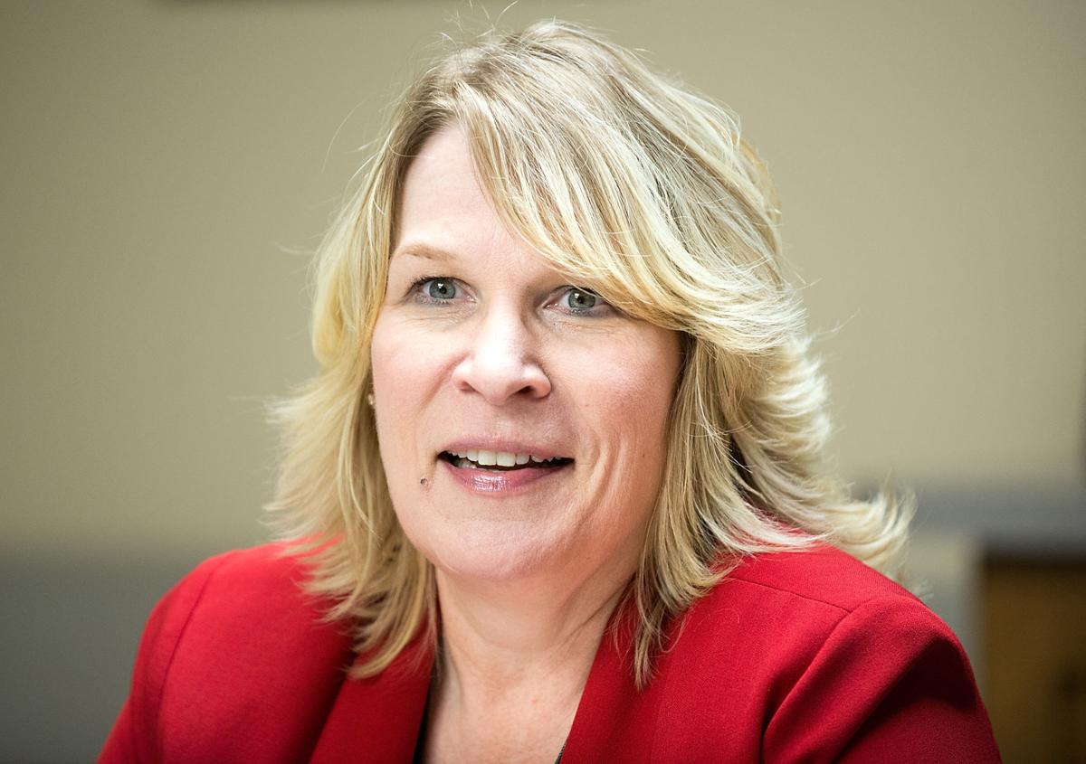 Kim Weaver sets Iowa congressional campaign stops