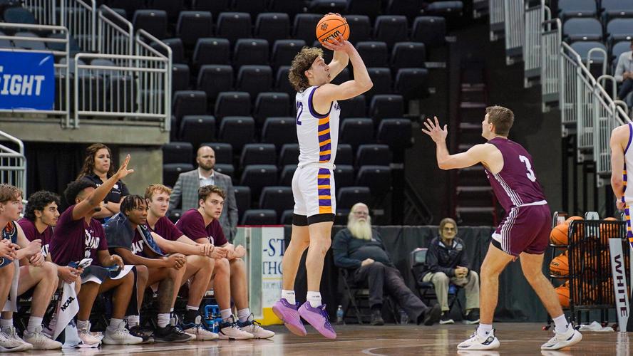 Heelan grad contributes to Maverick's title run