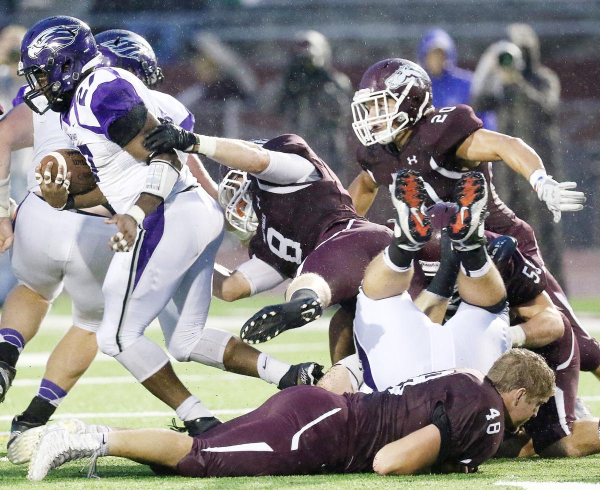 Photos: Wisconsin-Whitewater at Morningside football