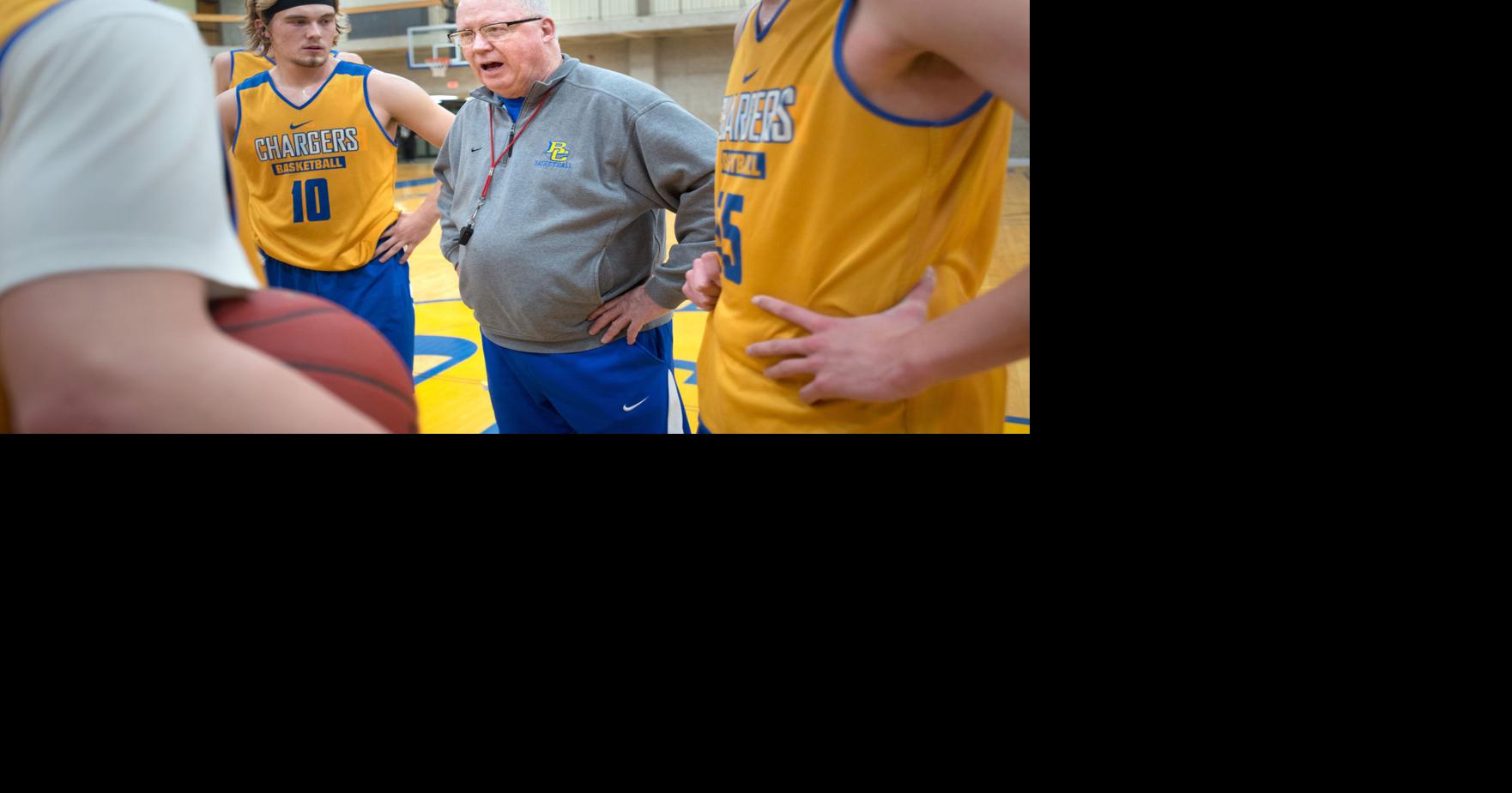 Schultz to be honored for 40 years with Briar Cliff