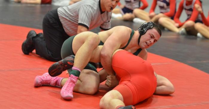 Combs makes it look easy his first year wrestling