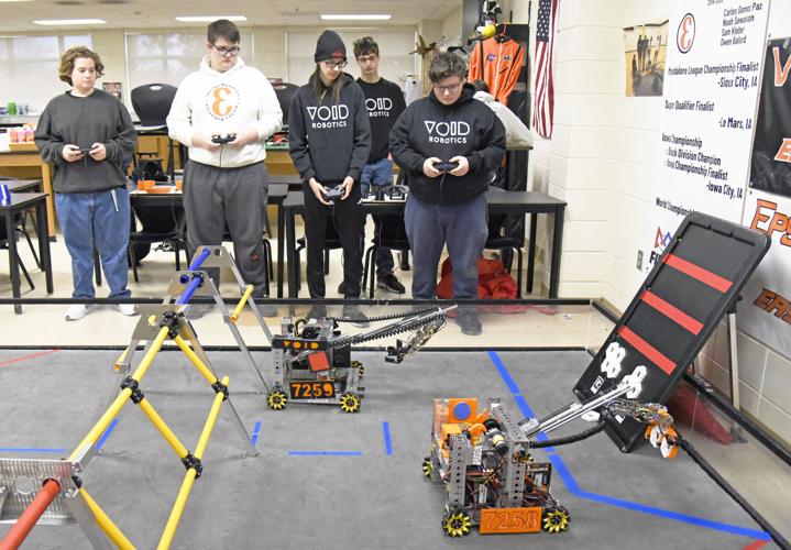 East High robotics team qualifies for world championship