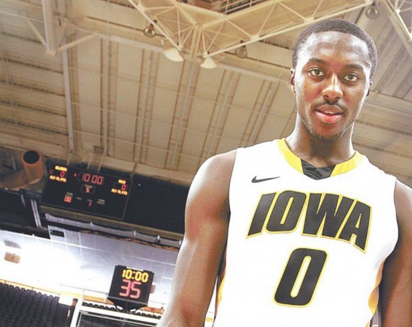 Woodbury not the only big man exciting Hawkeyes