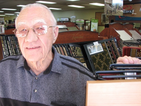 GALLAGHER: At 91, Sioux City worker still focused on customer service