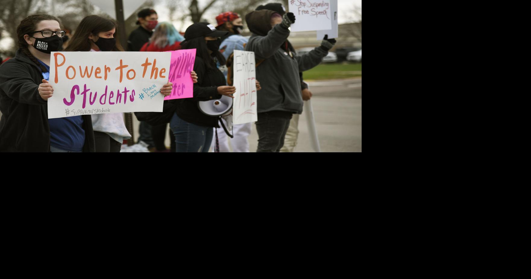 Students, community protests outside South Sioux City High School