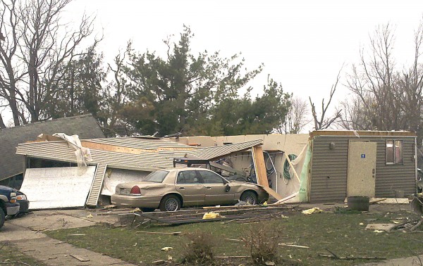Mapleton gets $295K for tornado recovery