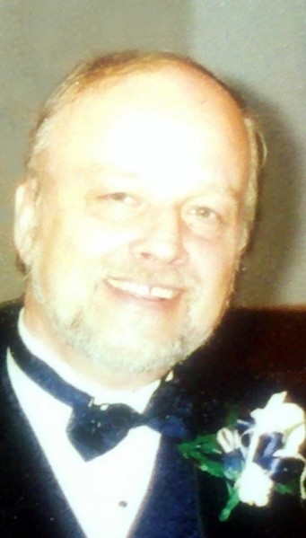 Robert E. Leeder