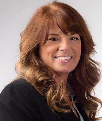 Beth Hughes named new president of Mercy Medical Center