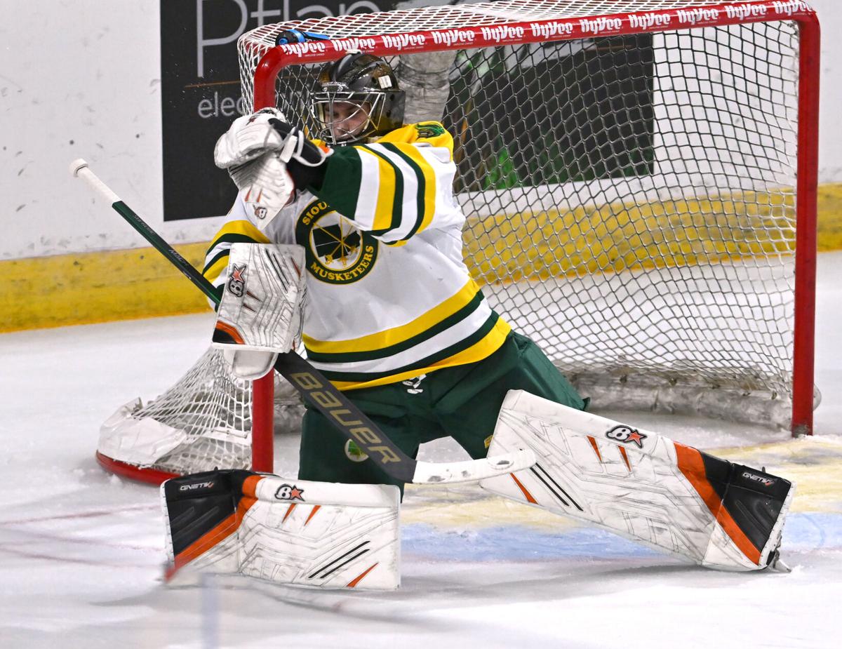 Sioux City Musketeers run winning streak to three