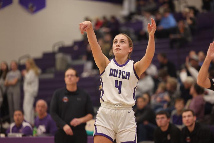 MOC-Floyd Valley girls roll past Sheldon in conference play