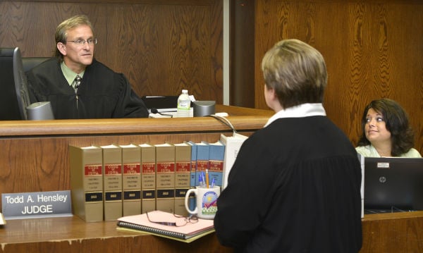 Real-life judges rate their TV counterparts