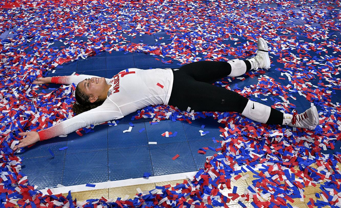 Photos: Northwestern vs Indiana Wesleyan NAIA championship volleyball