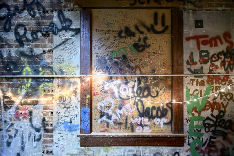 Akron Opera House continues raising funds for restoration