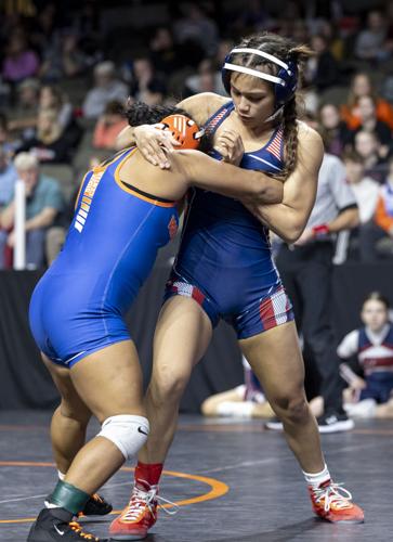 Girls wrestling: TerWee leads Region 1 state qualifiers