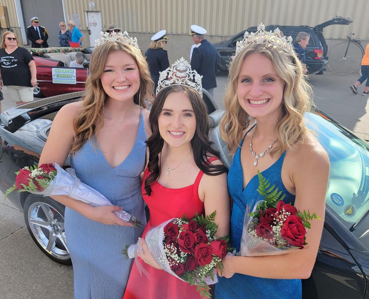 River-Cade parade photo