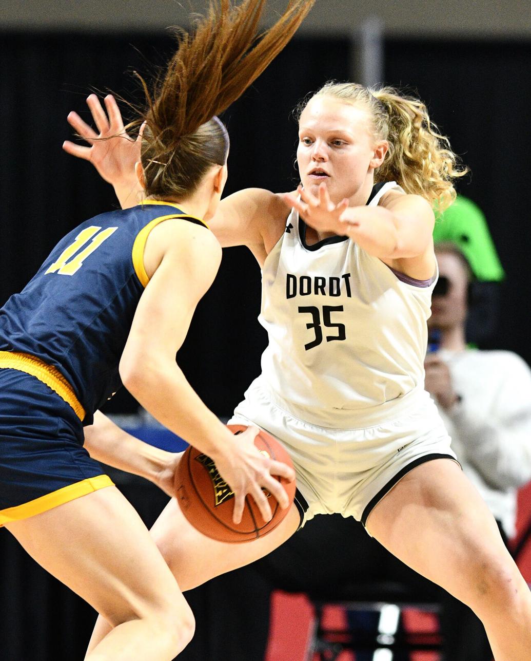 Dordt beat Marian, sets date with Bethel in NAIA semifinals