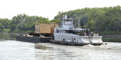 150 ICONS: Barges once a common sight on Missouri River