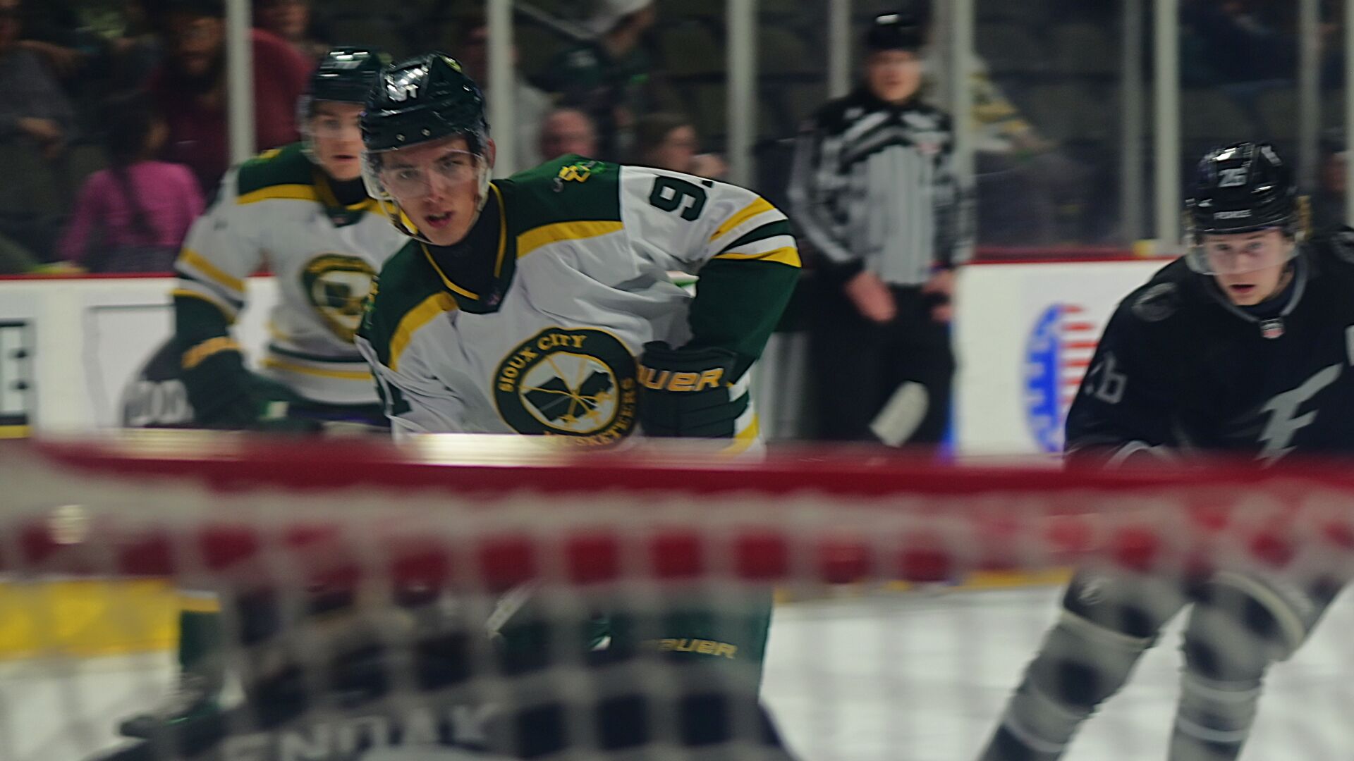 Pritchard scores twice as Muskies move on, sweep Fargo