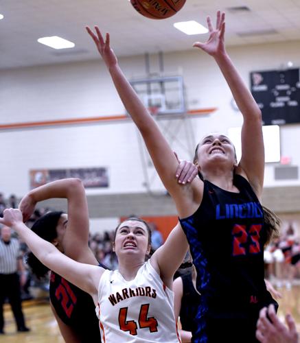 Sergeant Bluff-Luton loses to Council Bluffs Lincoln, 52-40