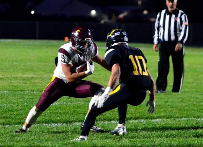 SIOUXLAND FOOTBALL ROUNDUP: Hartley-Melvin-Sanborn cruises past Hinton