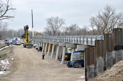 CHS to put $2.8 billion into CF Industries unit that includes Port Neal ...