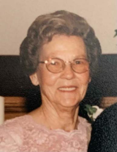 Ruby Mae Barrett Lovelace | Obituaries | smithmountaineagle.com